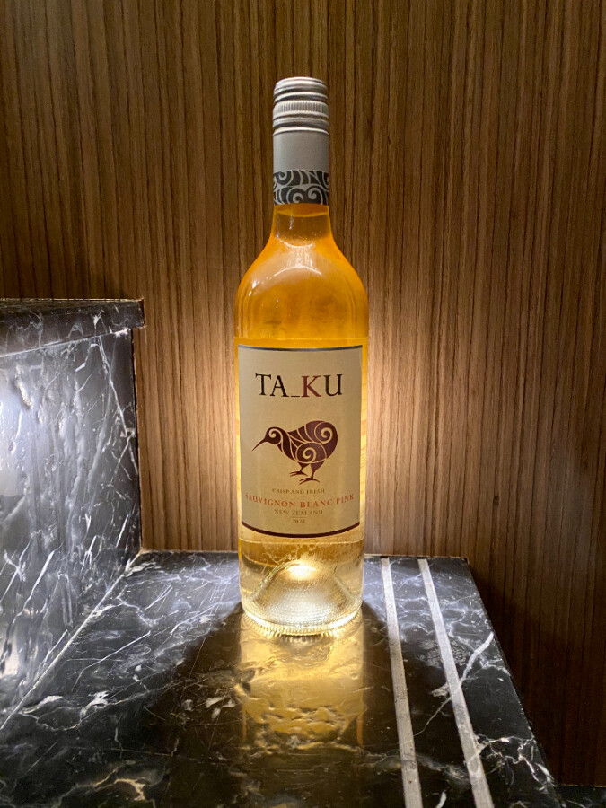 Ta_Ku酒莊葡萄酒！清新與豐富果香打造的紐西蘭白葡萄酒與粉紅酒開箱! - 評酒趣
